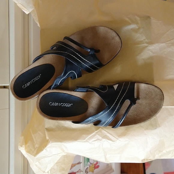 Cabin Creek | Shoes | Nib Cabin Creek Black Sandals Sz 8 | Poshmark
